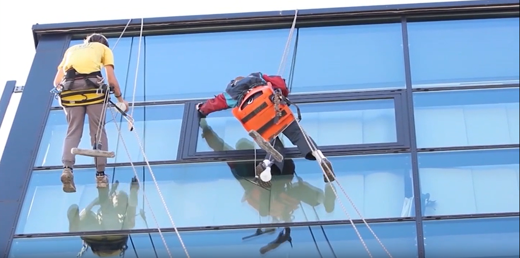 Fall Protection - Safety Instruct - Video Based Training Which Works!